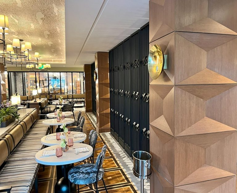 Custom Architectural Woodwork Gallery - Giffin Interior